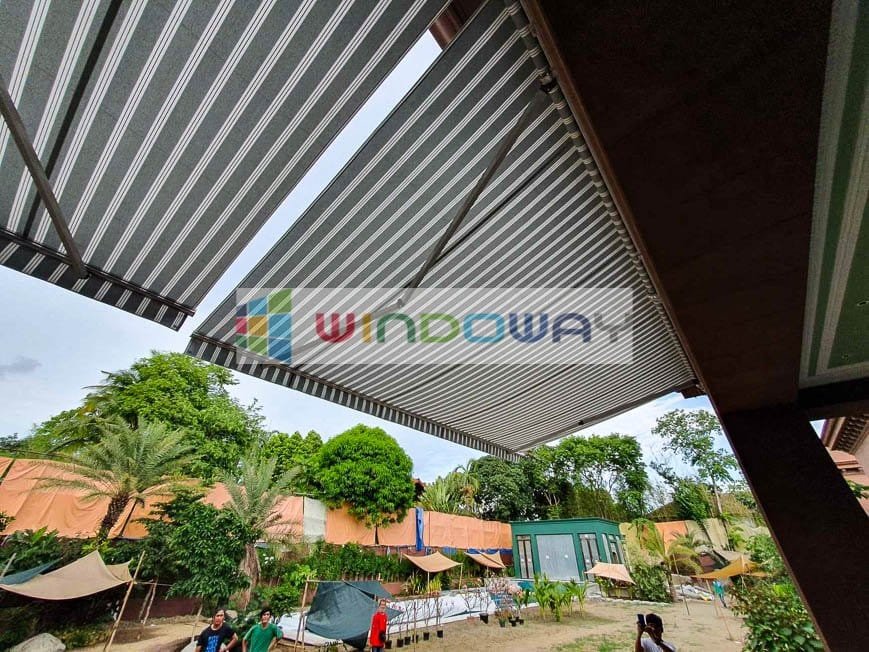 Premium Manual Retractable Awning | Winawning